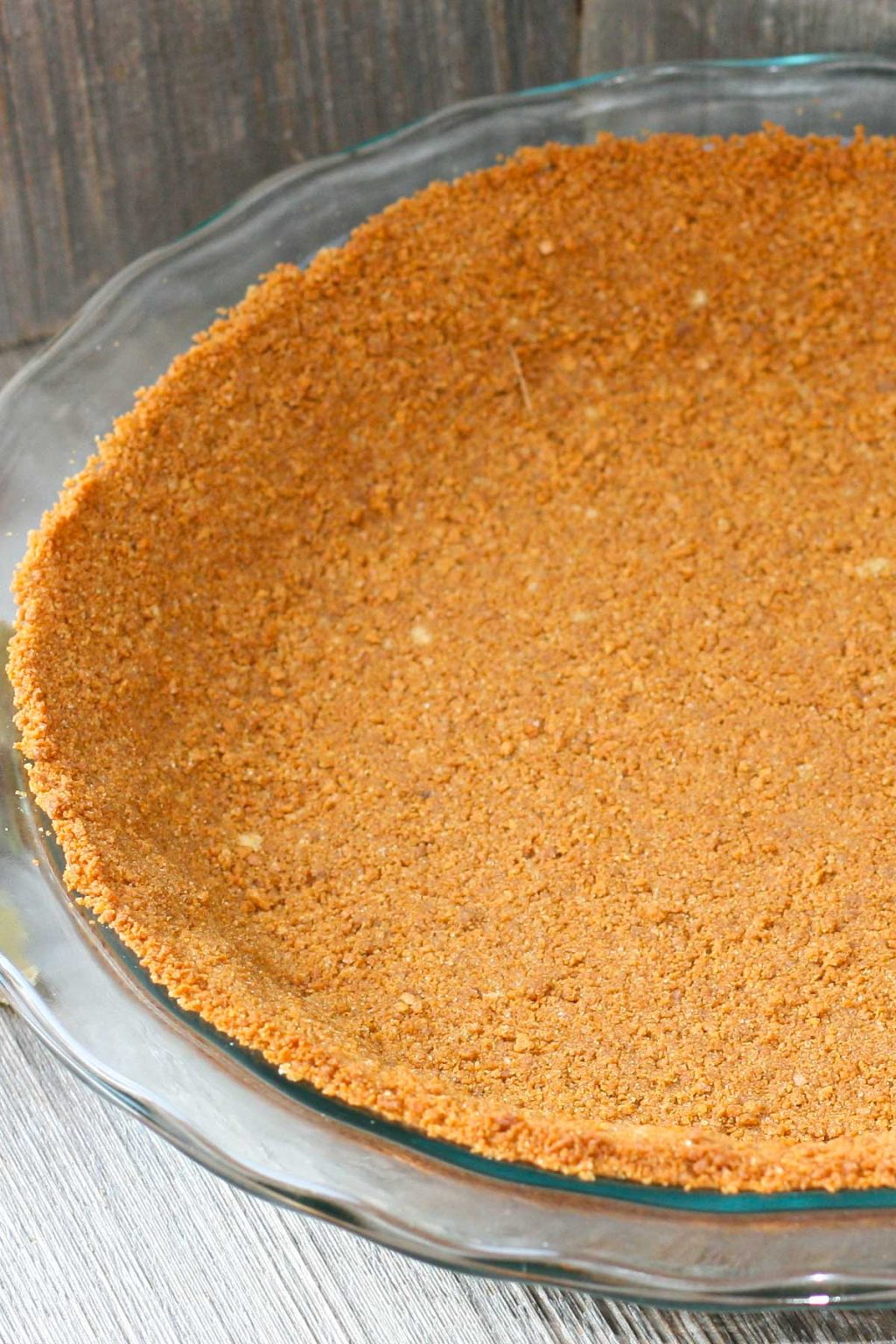 Gingersnap Pie Crust - Art and the Kitchen