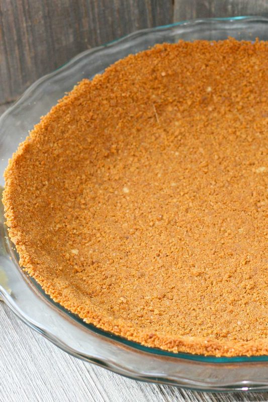 Gingersnap Pie Crust - Art and the Kitchen