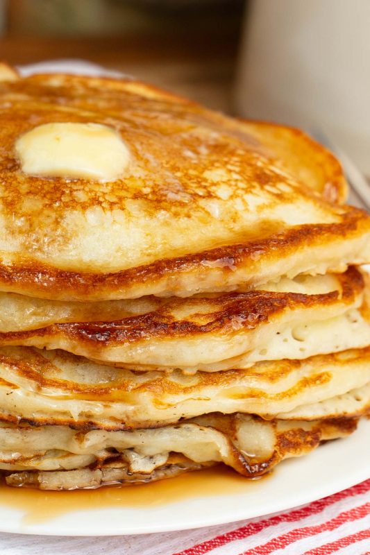 Perfect Fluffy Pancake Recipe - Art and the Kitchen